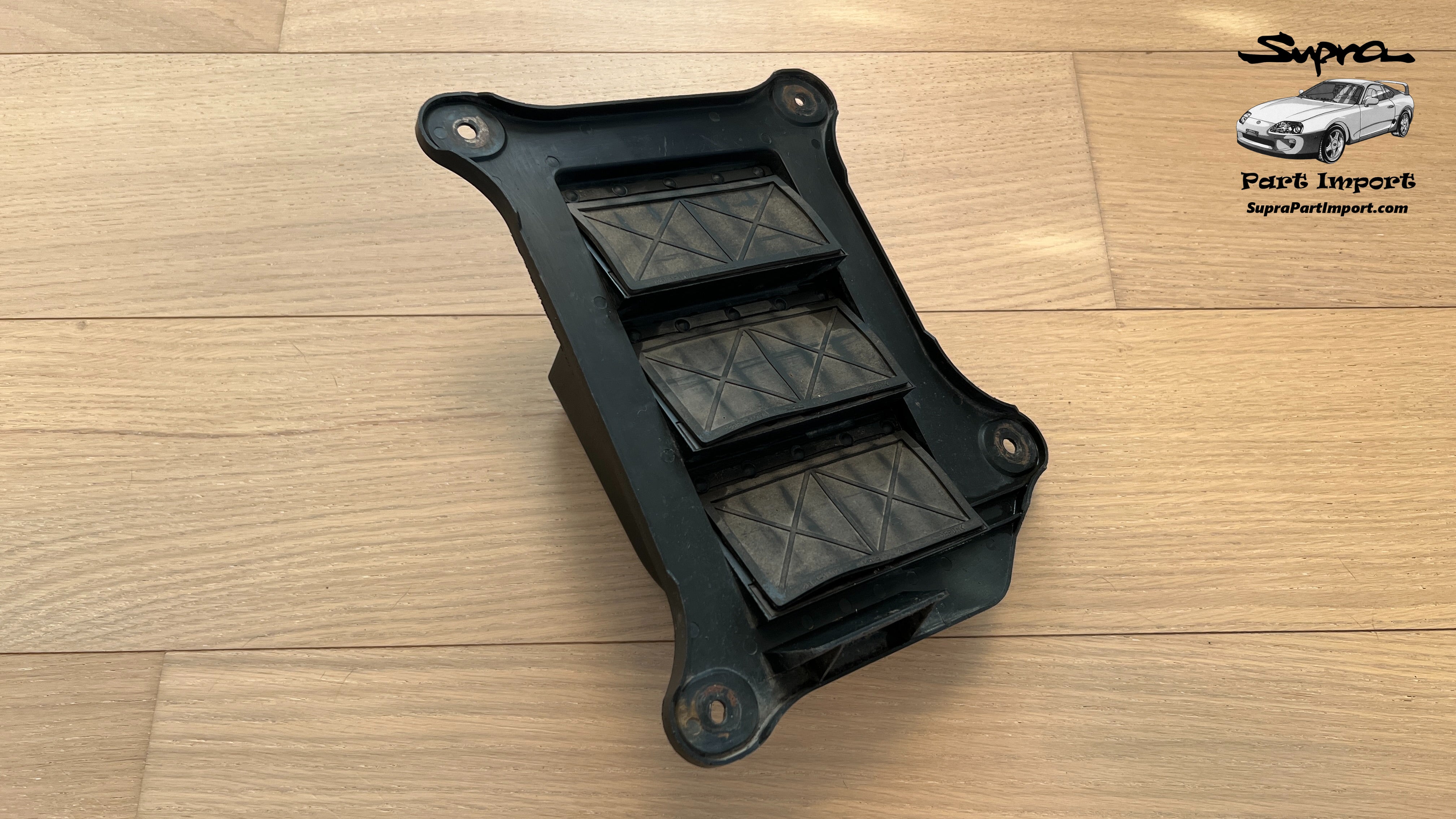 *DISCO* JZA80 Supra Genuine OEM RH Quarter Vent Duct Assy (62930-14050 ...